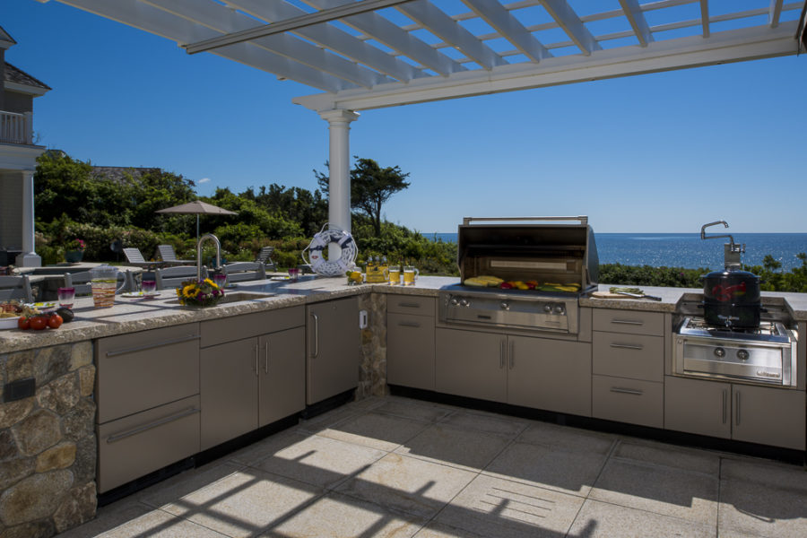L-Shaped Outdoor Kitchens: Everything You Need to Know